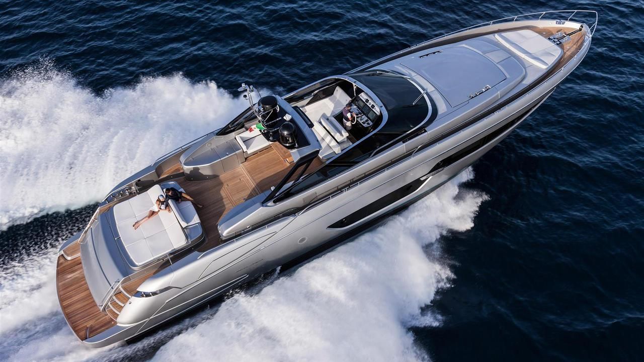Kit Kat yacht (Riva, 26.84m, 2016)